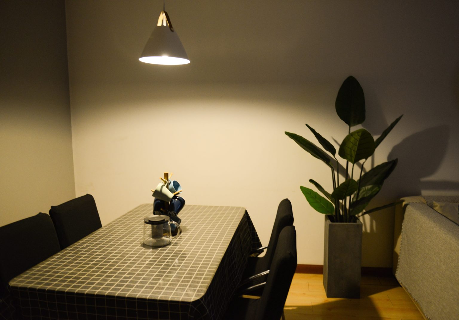 Turn off the lights! And other ways to lower the environmental impact ...